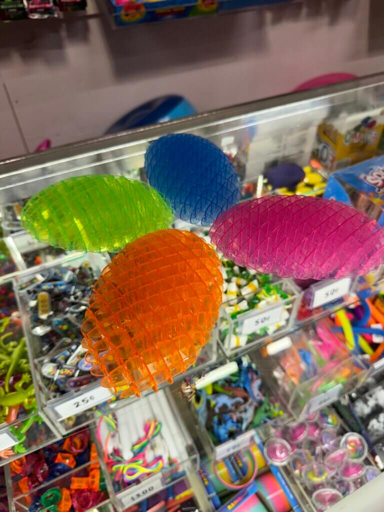 Space Worm - Funtastic Novelties, Inc.
